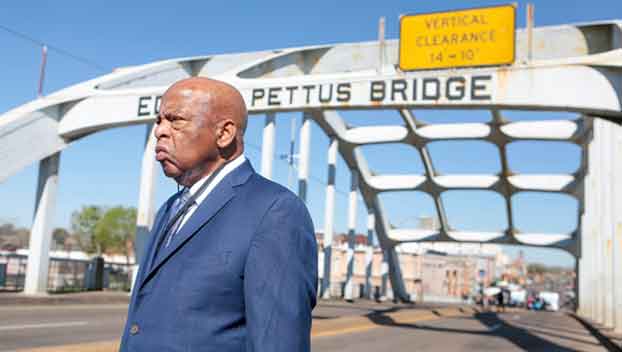 Body of civil rights icon John Lewis crosses 'Bloody Sunday' bridge for ...