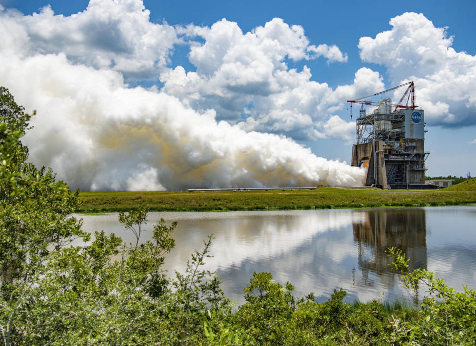 To the moon, and then to Mars! Test at Mississippi space center reaches ...