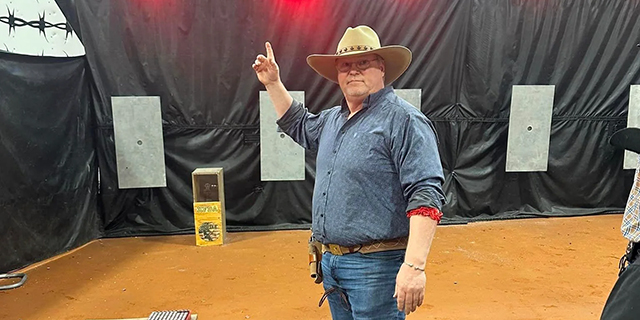 World record set at Mississippi Fast Draw Championship gun competition ...