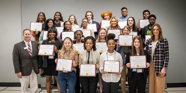 Feeding the hungry: Mississippi high school students gather to fight ...